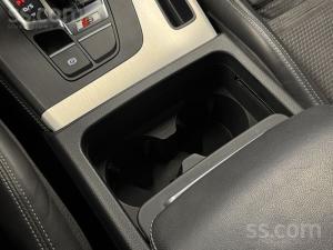 Zils Audi Q5 2018 Rīga, ar dzinēja tilpumu 3.00 L un nobraukumu 144 tūkst. km par 27990 €, foto 29 vietnē AUTOMOTO.COM.LV