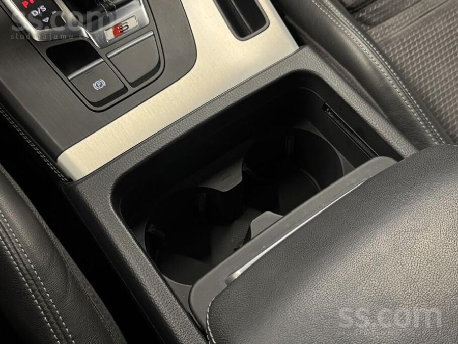 Zils Audi Q5 2018 Rīga, ar dzinēja tilpumu 3.00 L un nobraukumu 144 tūkst. km par 27990 €, foto 29 vietnē AUTOMOTO.COM.LV