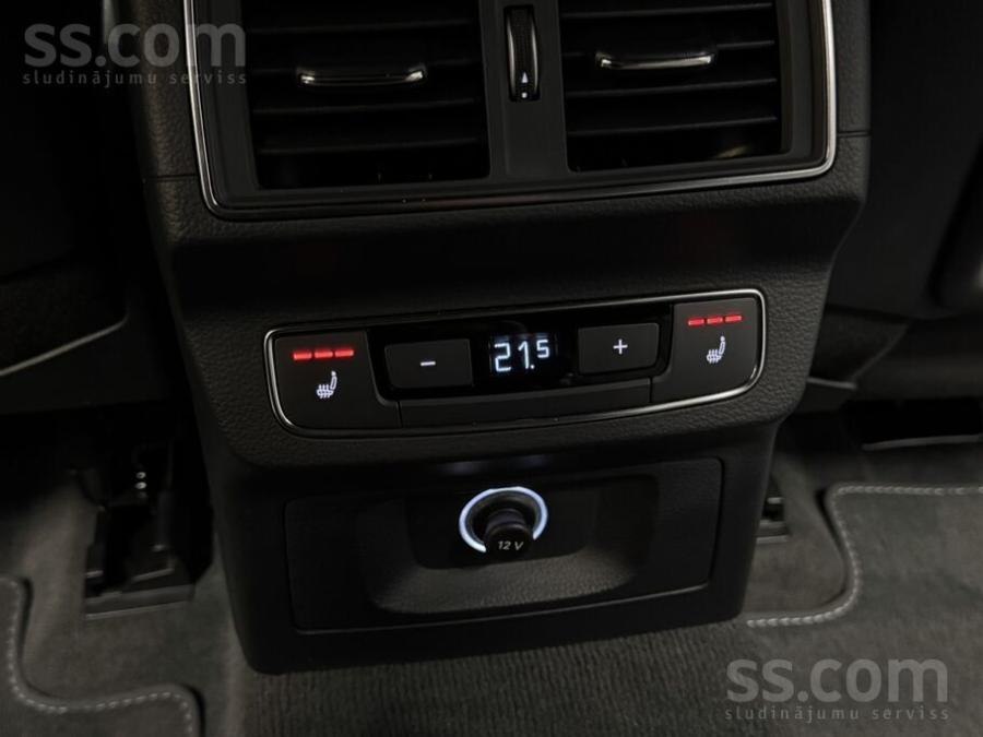Zils Audi Q5 2018 Rīga, ar dzinēja tilpumu 3.00 L un nobraukumu 144 tūkst. km par 27990 €, foto 34 vietnē AUTOMOTO.COM.LV