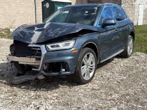 Blue Audi Q5 2018 in Kaunas, with an engine capacity of 2.00 L and mileage of 160 thousand km for 7900 €, photo  on AUTOMOTO.COM.LV