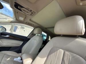 Blue Audi Q5 2018 in Kaunas, with an engine capacity of 2.00 L and mileage of 160 thousand km for 7900 €, photo 8 on AUTOMOTO.COM.LV