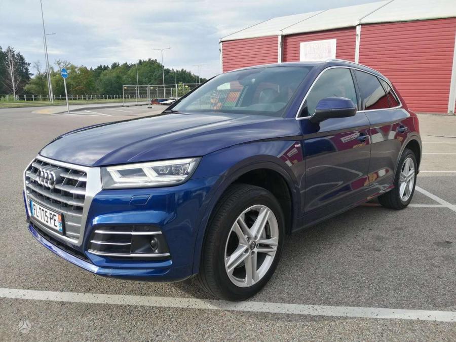 Blue Audi Q5 2018 in Utena, with an engine capacity of 2.00 L and mileage of 275 thousand km for 20900 €, photo 3 on AUTOMOTO.COM.LV