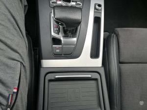 Blue Audi Q5 2018 in Utena, with an engine capacity of 2.00 L and mileage of 275 thousand km for 20900 €, photo 25 on AUTOMOTO.COM.LV