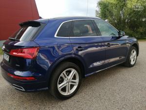 Blue Audi Q5 2018 in Utena, with an engine capacity of 2.00 L and mileage of 275 thousand km for 20500 €, photo 5 on AUTOMOTO.COM.LV