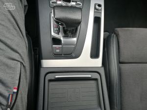 Blue Audi Q5 2018 in Utena, with an engine capacity of 2.00 L and mileage of 275 thousand km for 20500 €, photo 19 on AUTOMOTO.COM.LV