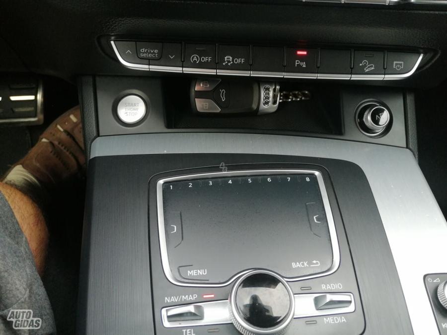 Blue Audi Q5 2018 in Utena, with an engine capacity of 2.00 L and mileage of 275 thousand km for 20500 €, photo 23 on AUTOMOTO.COM.LV