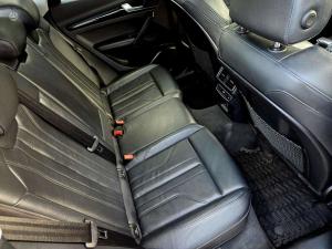 Zils Audi Q5 2018 Viļņa, ar dzinēja tilpumu 3.00 L un nobraukumu 222 tūkst. km par 22750 €, foto 12 vietnē AUTOMOTO.COM.LV