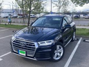 Zils Audi Q5 2019 Viļņa, ar dzinēja tilpumu 2.00 L un nobraukumu 58 tūkst. km par 25000 €, foto  vietnē AUTOMOTO.COM.LV