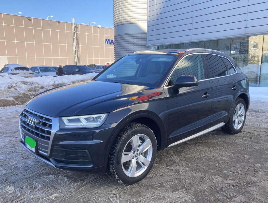 Blue Audi Q5 2019 in Vilnius, with an engine capacity of 2.00 L and mileage of 60 thousand km for 24900 €, photo 2 on AUTOMOTO.COM.LV