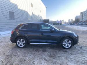 Blue Audi Q5 2019 in Vilnius, with an engine capacity of 2.00 L and mileage of 60 thousand km for 24900 €, photo 8 on AUTOMOTO.COM.LV