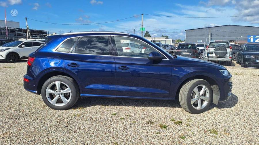 Blue Audi Q5 2019 in Kaunas, with an engine capacity of 1.97 L and mileage of 202 thousand km for 22950 €, photo 5 on AUTOMOTO.COM.LV