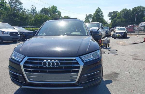 Blue Audi Q5 2019 in Vilnius, with an engine capacity of 1.98 L and mileage of 190 thousand km for 7950 €, photo 4 on AUTOMOTO.COM.LV