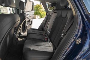 Blue Audi Q5 2019 in Vilnius, with an engine capacity of 1.98 L and mileage of 172 thousand km for 21950 €, photo 18 on AUTOMOTO.COM.LV