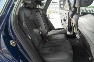 Blue Audi Q5 2019 in Vilnius, with an engine capacity of 1.98 L and mileage of 172 thousand km for 21950 €, photo 19 on AUTOMOTO.COM.LV