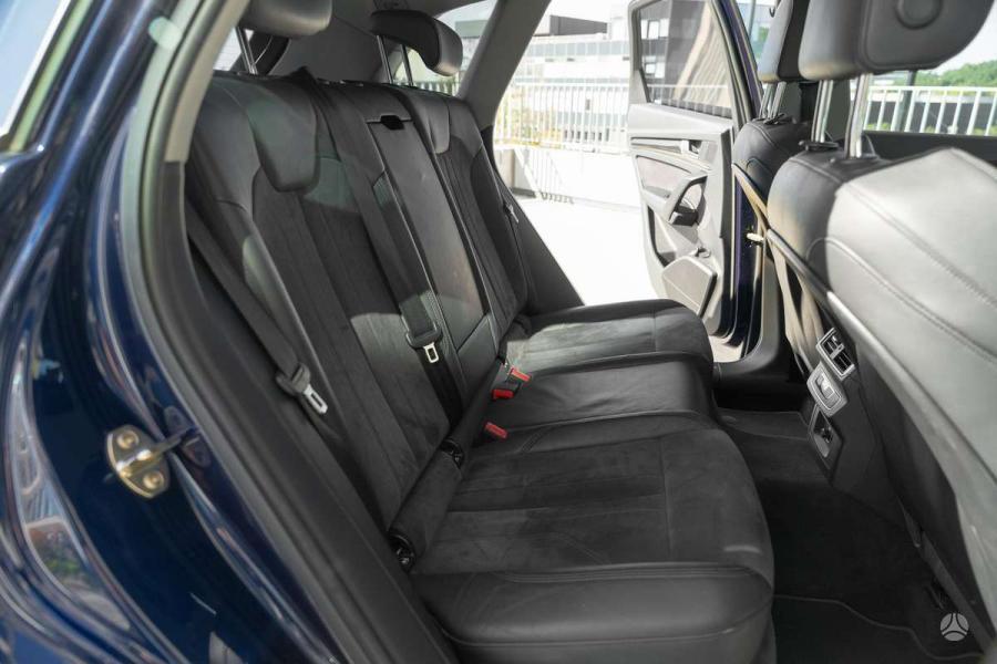 Blue Audi Q5 2019 in Vilnius, with an engine capacity of 1.98 L and mileage of 172 thousand km for 21950 €, photo 19 on AUTOMOTO.COM.LV