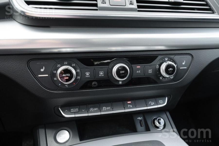 Zils Audi Q5 2019 Rīga, ar dzinēja tilpumu 2.00 L un nobraukumu 119 tūkst. km par 24400 €, foto 15 vietnē AUTOMOTO.COM.LV