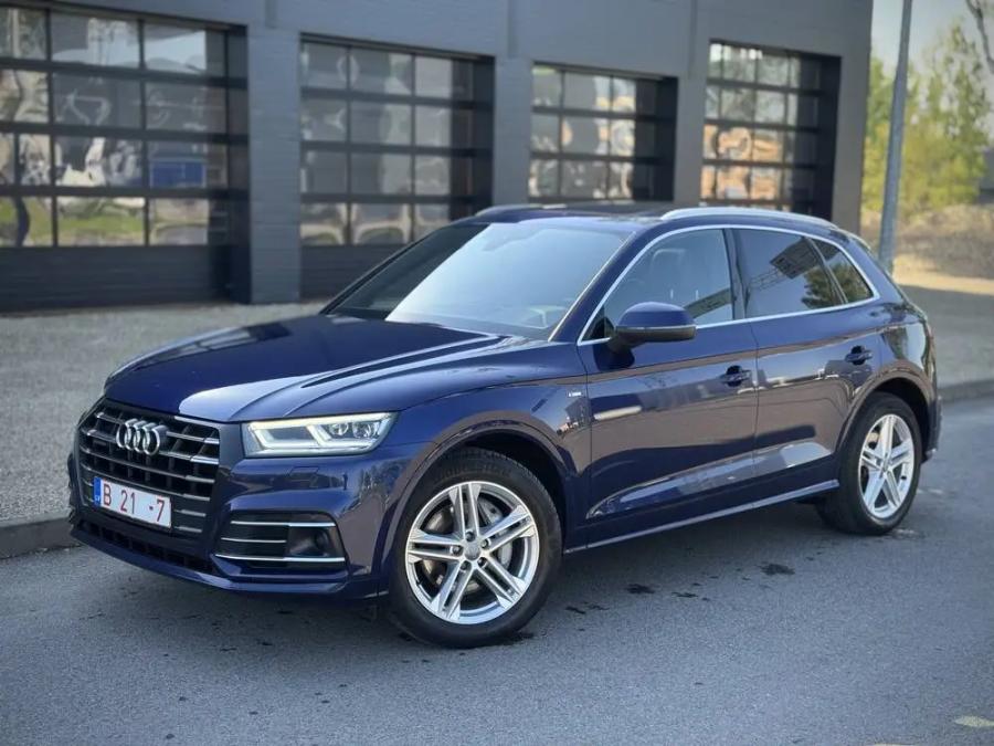 Blue Audi Q5 2020 in Jelgava, with an engine capacity of 2.00 L and mileage of 232 thousand km for 22500 €, photo 1 on AUTOMOTO.COM.LV