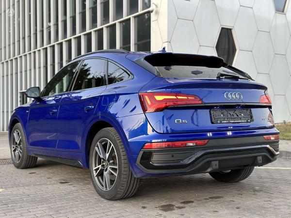 Zils Audi Q5 2021 Viļņa, ar dzinēja tilpumu 1.98 L un nobraukumu 141 tūkst. km par 35999 €, foto 6 vietnē AUTOMOTO.COM.LV