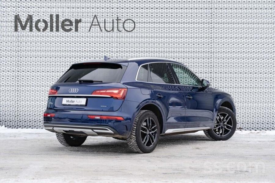 Blue Audi Q5 2021 in Riga, with an engine capacity of 2.00 L and mileage of 99 thousand km for 32650 €, photo 4 on AUTOMOTO.COM.LV
