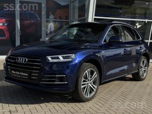 Blue Audi Q5 2021 in Valmiera, with an engine capacity of 2.00 L and mileage of 94 thousand km for 30900 €, photo 4 on AUTOMOTO.COM.LV