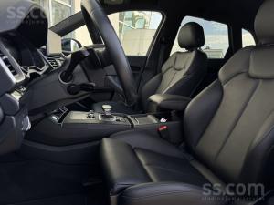Blue Audi Q5 2021 in Valmiera, with an engine capacity of 2.00 L and mileage of 94 thousand km for 30900 €, photo 8 on AUTOMOTO.COM.LV