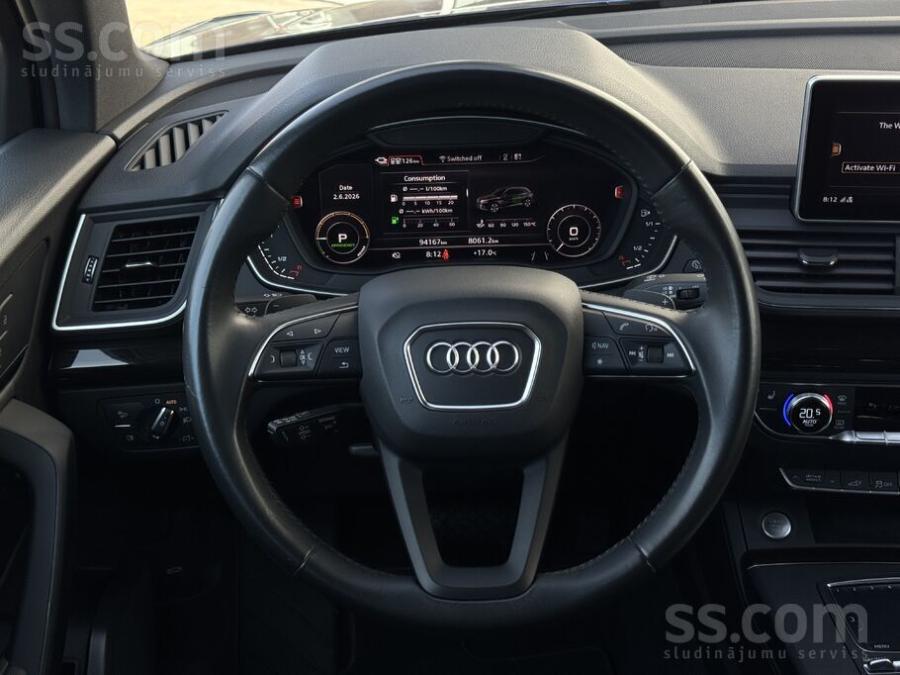 Blue Audi Q5 2021 in Valmiera, with an engine capacity of 2.00 L and mileage of 94 thousand km for 30900 €, photo 10 on AUTOMOTO.COM.LV