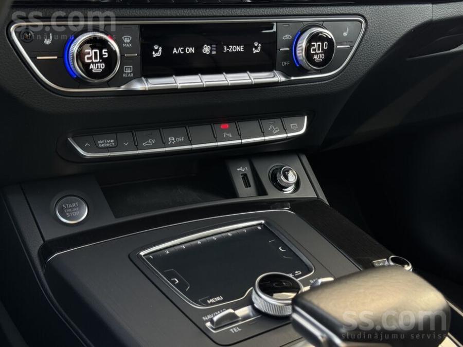 Blue Audi Q5 2021 in Valmiera, with an engine capacity of 2.00 L and mileage of 94 thousand km for 30900 €, photo 15 on AUTOMOTO.COM.LV