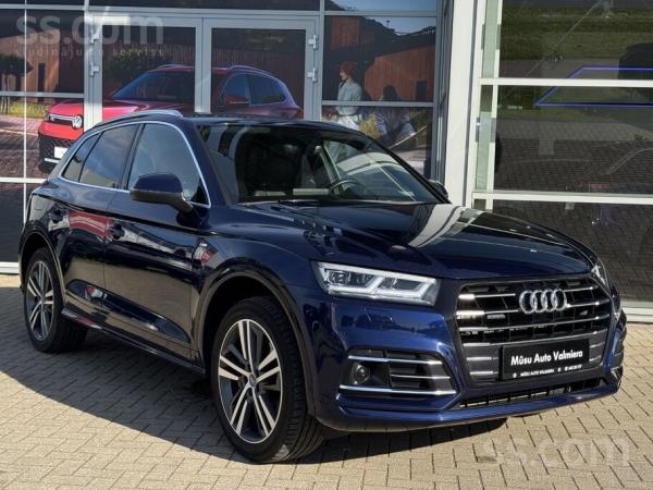 Zils Audi Q5 2021 Valmiera, ar dzinēja tilpumu 2.00 L un nobraukumu 94 tūkst. km par 30900 €, foto 1 vietnē AUTOMOTO.COM.LV