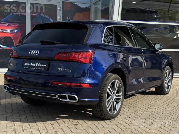 Zils Audi Q5 2021 Valmiera, ar dzinēja tilpumu 2.00 L un nobraukumu 94 tūkst. km par 30900 €, foto 6 vietnē AUTOMOTO.COM.LV