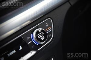 Синий Ауди Ку 5 2021 в Тукумс, объемом двигателя 2.00 л и пробегом 166 тыс. км за 29990 €, фото 23 на AUTOMOTO.COM.LV
