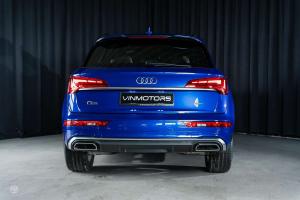 Zils Audi Q5 2021 Viļņa, ar dzinēja tilpumu 1.98 L un nobraukumu 88 tūkst. km par 25000 €, foto 6 vietnē AUTOMOTO.COM.LV