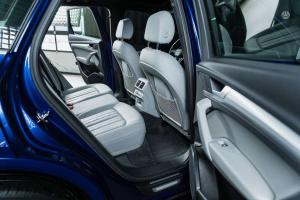 Zils Audi Q5 2021 Viļņa, ar dzinēja tilpumu 1.98 L un nobraukumu 88 tūkst. km par 25000 €, foto 32 vietnē AUTOMOTO.COM.LV