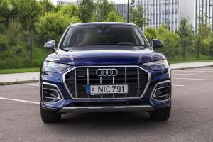 Zils Audi Q5 2021 Viļņa, ar dzinēja tilpumu 1.98 L un nobraukumu 68 tūkst. km par 28950 €, foto 4 vietnē AUTOMOTO.COM.LV