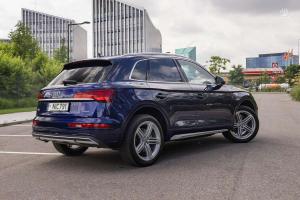 Zils Audi Q5 2021 Viļņa, ar dzinēja tilpumu 1.98 L un nobraukumu 68 tūkst. km par 28950 €, foto 7 vietnē AUTOMOTO.COM.LV