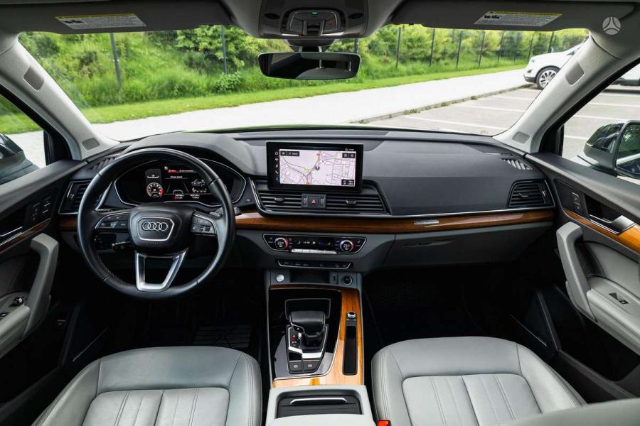 Zils Audi Q5 2021 Viļņa, ar dzinēja tilpumu 1.98 L un nobraukumu 68 tūkst. km par 28950 €, foto 8 vietnē AUTOMOTO.COM.LV