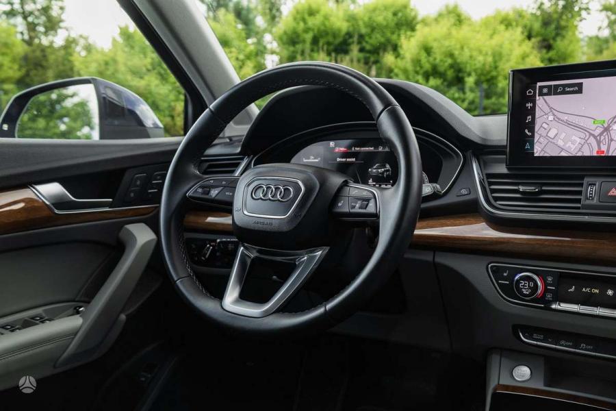 Zils Audi Q5 2021 Viļņa, ar dzinēja tilpumu 1.98 L un nobraukumu 68 tūkst. km par 28950 €, foto 10 vietnē AUTOMOTO.COM.LV