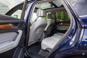 Zils Audi Q5 2021 Viļņa, ar dzinēja tilpumu 1.98 L un nobraukumu 68 tūkst. km par 28950 €, foto 17 vietnē AUTOMOTO.COM.LV