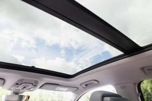 Zils Audi Q5 2021 Viļņa, ar dzinēja tilpumu 1.98 L un nobraukumu 68 tūkst. km par 28950 €, foto 22 vietnē AUTOMOTO.COM.LV