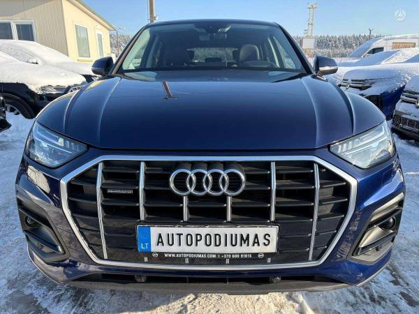 Blue Audi Q5 2022 in Vilnius, with an engine capacity of 2.00 L and mileage of 64 thousand km for 34200 €, photo 7 on AUTOMOTO.COM.LV