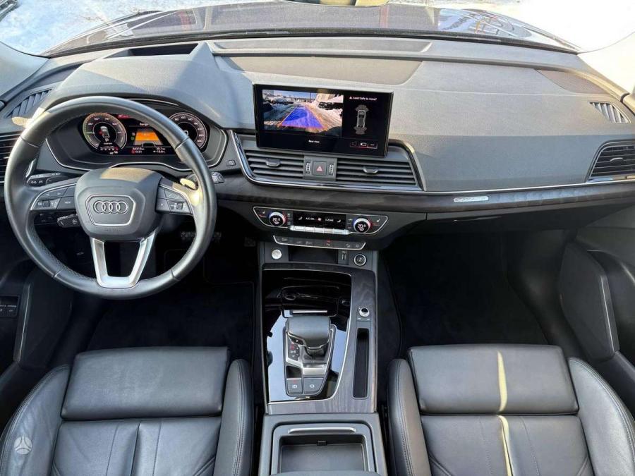Zils Audi Q5 2022 Viļņa, ar dzinēja tilpumu 2.00 L un nobraukumu 64 tūkst. km par 34200 €, foto 20 vietnē AUTOMOTO.COM.LV