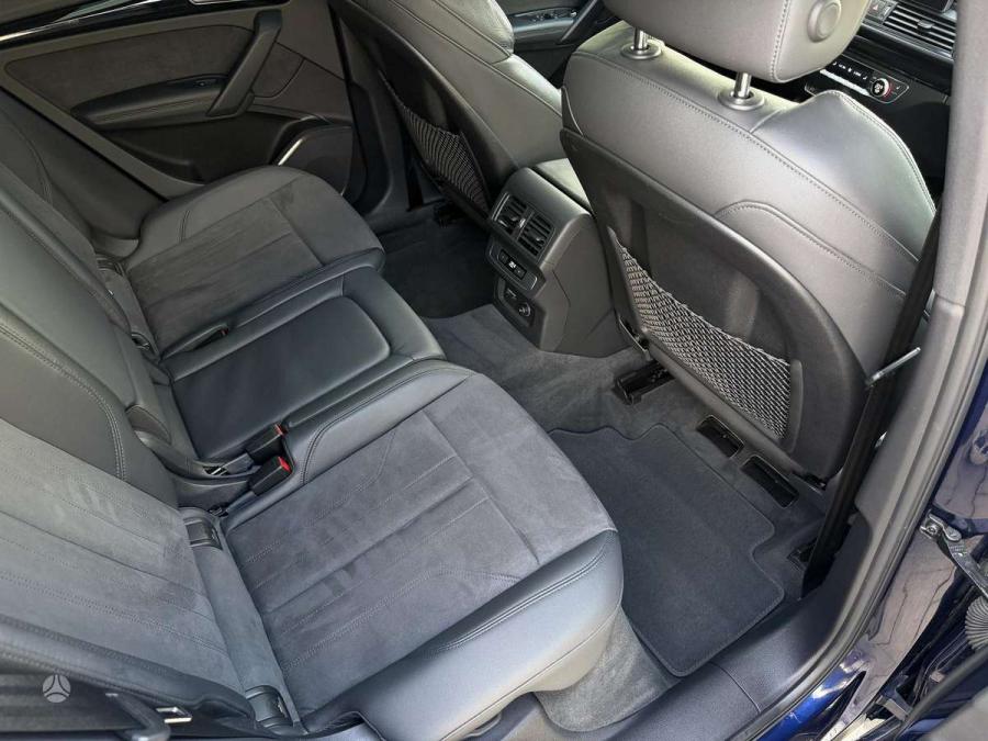 Zils Audi Q5 2022 Šauļi, ar dzinēja tilpumu 1.98 L un nobraukumu 174 tūkst. km par 31990 €, foto 18 vietnē AUTOMOTO.COM.LV