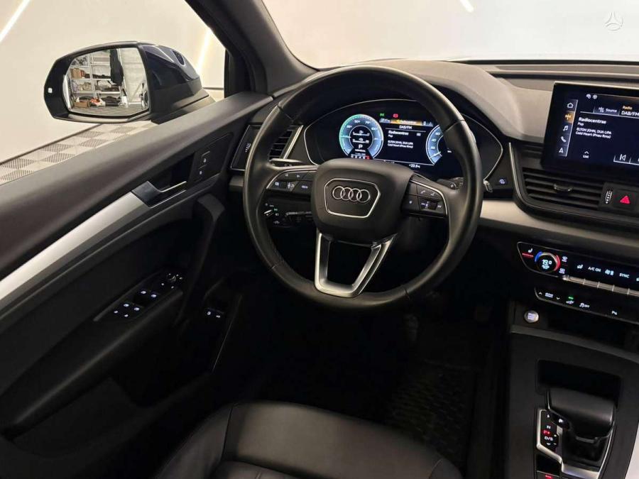 Blue Audi Q5 2022 in Marijampole, with an engine capacity of 1.98 L and mileage of 164 thousand km for 32850 €, photo 21 on AUTOMOTO.COM.LV