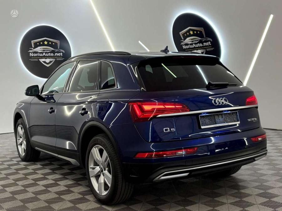 Blue Audi Q5 2022 in Marijampole, with an engine capacity of 1.98 L and mileage of 164 thousand km for 32850 €, photo 34 on AUTOMOTO.COM.LV