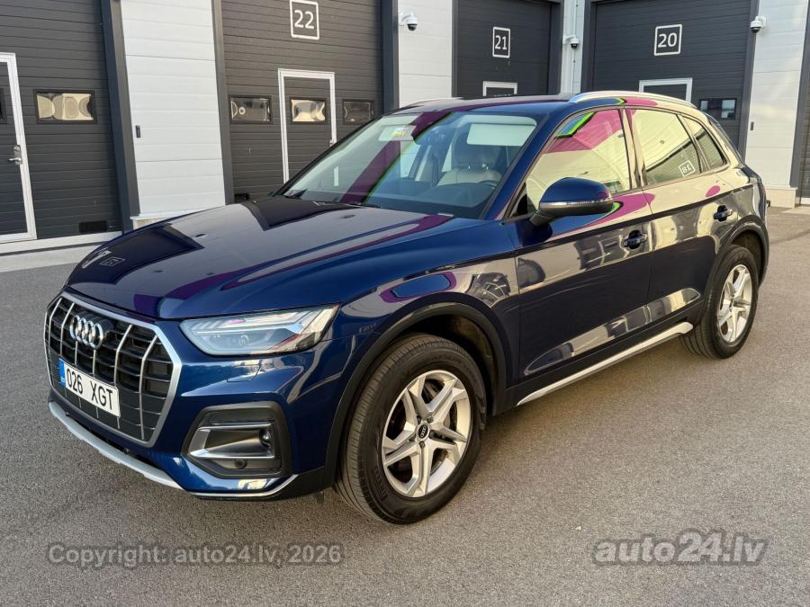 Zils Audi Q5 2022 Tallina, ar dzinēja tilpumu 3.00 L un nobraukumu 75 tūkst. km par 33490 €, foto 1 vietnē AUTOMOTO.COM.LV