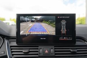 Zils Audi Q5 2022 Viļņa, ar dzinēja tilpumu 2.00 L un nobraukumu 106 tūkst. km par 34050 €, foto 16 vietnē AUTOMOTO.COM.LV