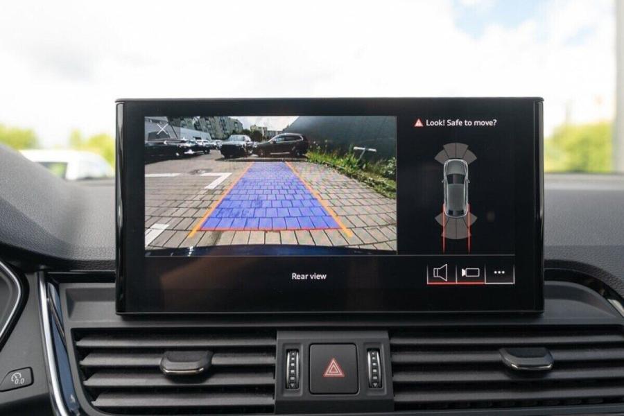 Zils Audi Q5 2022 Viļņa, ar dzinēja tilpumu 2.00 L un nobraukumu 106 tūkst. km par 34050 €, foto 16 vietnē AUTOMOTO.COM.LV