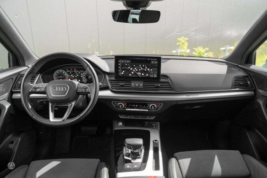 Blue Audi Q5 2022 in Vilnius, with an engine capacity of 2.00 L and mileage of 106 thousand km for 34050 €, photo 11 on AUTOMOTO.COM.LV