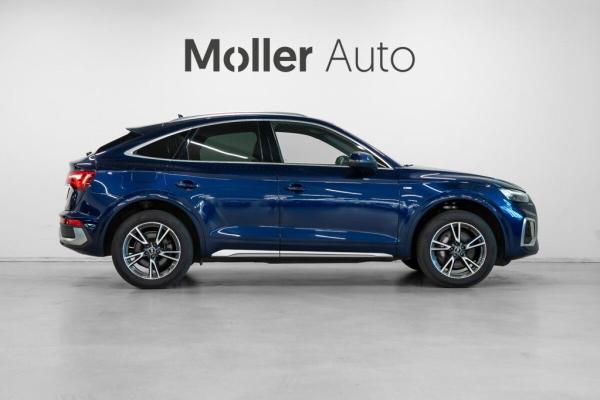 Blue Audi Q5 2022 in Vilnius, with an engine capacity of 2.00 L and mileage of 117 thousand km for 33900 €, photo 5 on AUTOMOTO.COM.LV