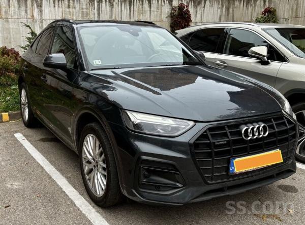 Blue Audi Q5 2022 in Riga, with an engine capacity of 2.00 L and mileage of 85 thousand km for 31000 €, photo 3 on AUTOMOTO.COM.LV