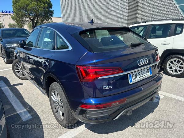 Синий Ауди Ку 5 2023 в Таллин, объемом двигателя 2.00 л и пробегом 182 тыс. км за 28900 €, фото 2 на AUTOMOTO.COM.LV